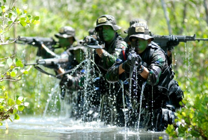 √ 23 Urutan Pangkat TNI AD, AL & AU Beserta Tanda Kepangkatannya ...